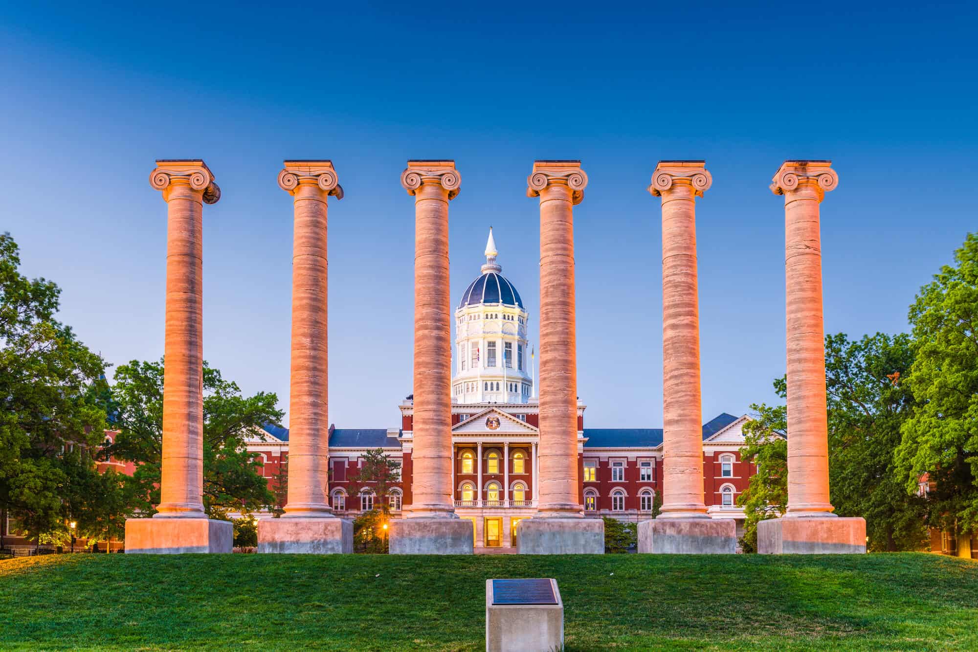 Looking For A Financial Advisor In Columbia Missouri Wealthtender